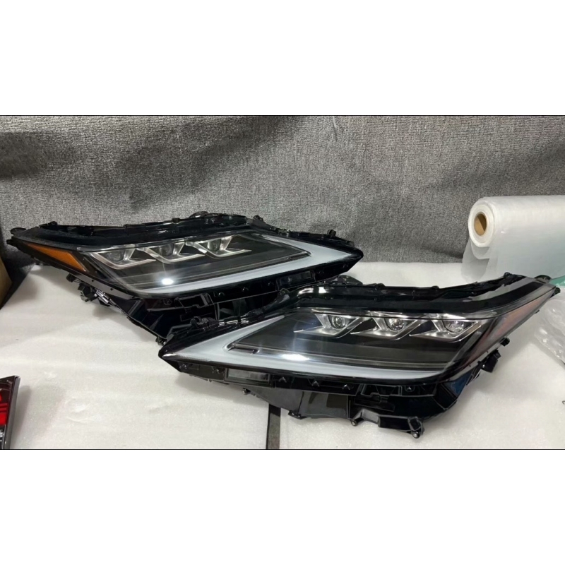 Lexus RX LED headlights