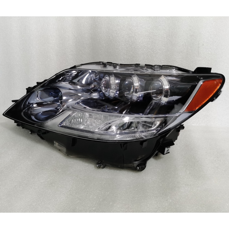 Lexus LS LED headlights